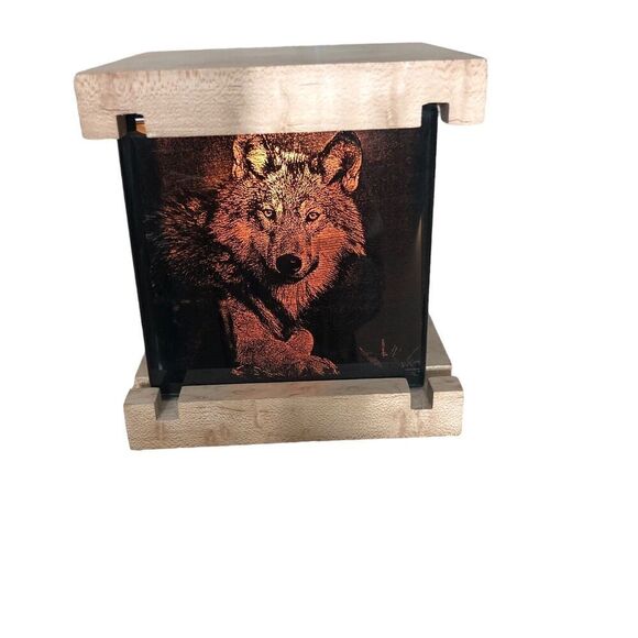 Cheyenne Lamps | Accents | Wolf Lion Animals Lighted Bedside Lamp Heavy ...